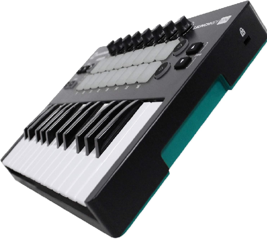 LAUNCHKEY MINI MK2 NOVATION - Electrocompu Quito